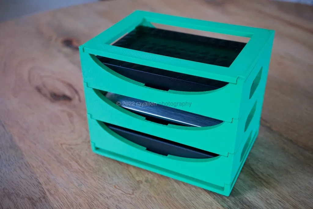 Seagate Portable Drive (HDD) Rack/Stand by raymate | Download free STL ...