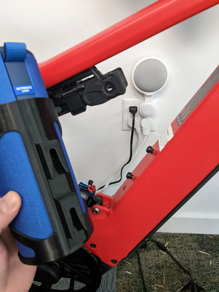 Speaker bike mount (UE MegaBOOM 3) - Fabric Cageless compatible by ...