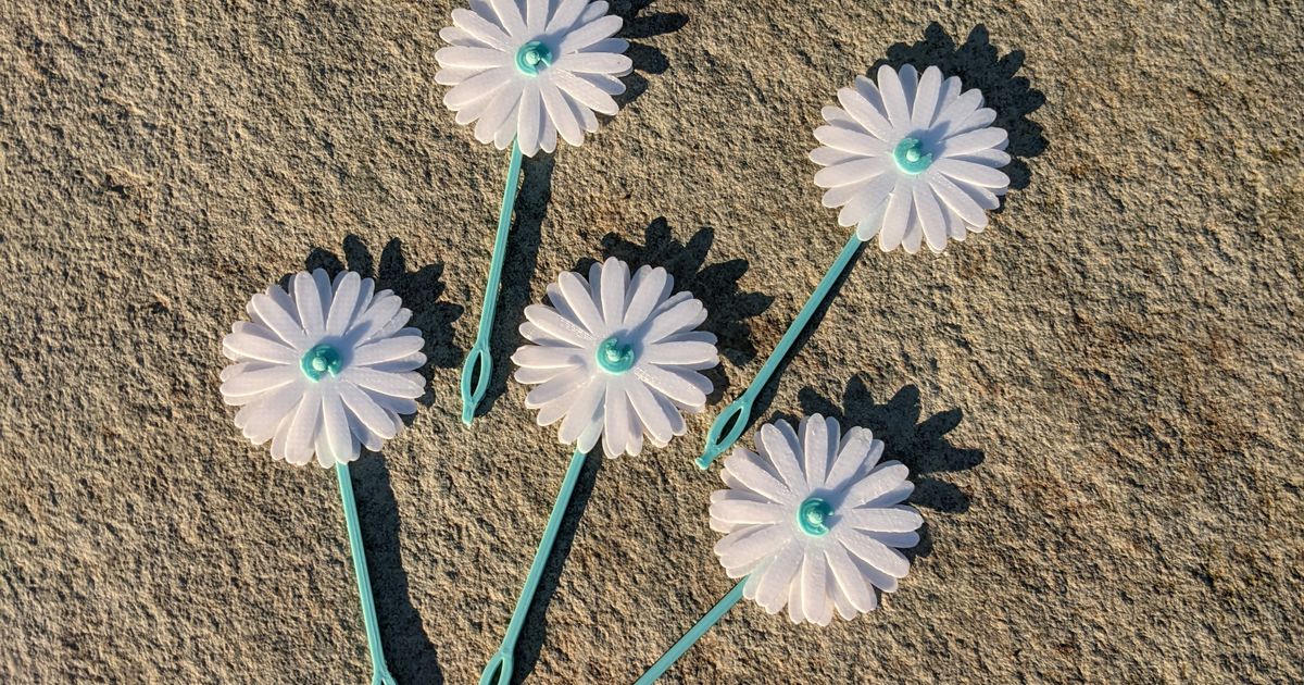 Daisy Chain DIY - Self assemble flowers by kwerkshop | Download free ...