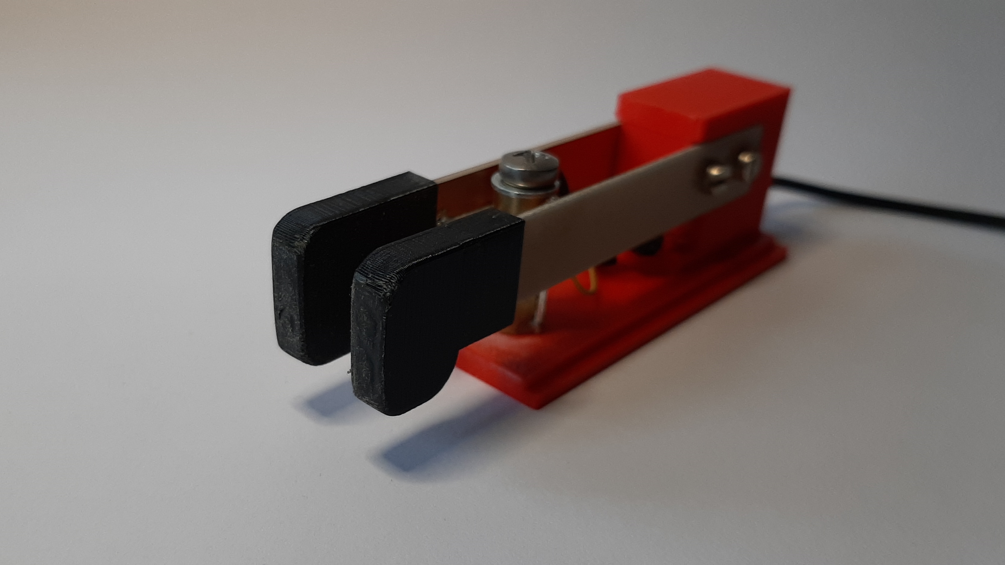 Morse Key por Linusius13 | Descargar modelo STL gratuito | Printables.com