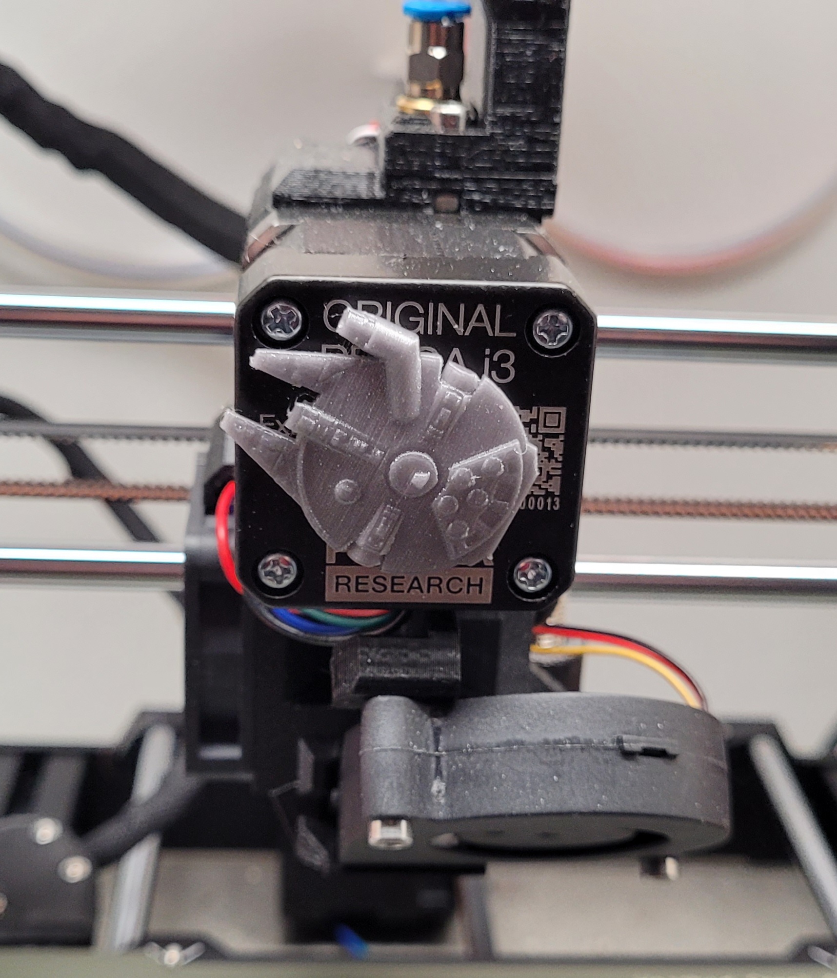 Extruder Indicator (Millennium Falcon) por MWinkel | Descargar modelo ...