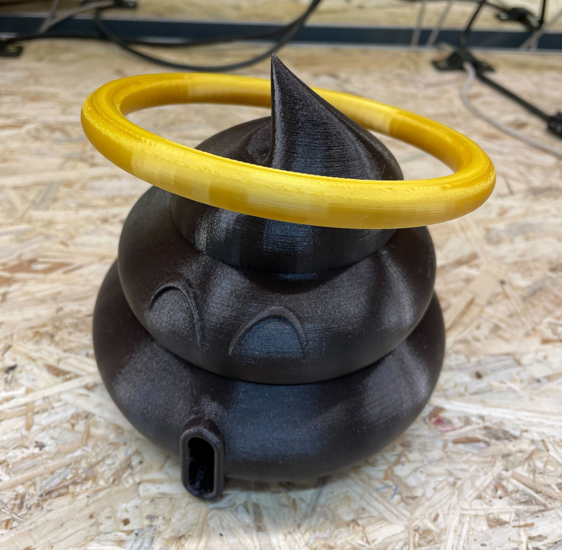 Holy Poop by wavexx | Download free STL model | Printables.com