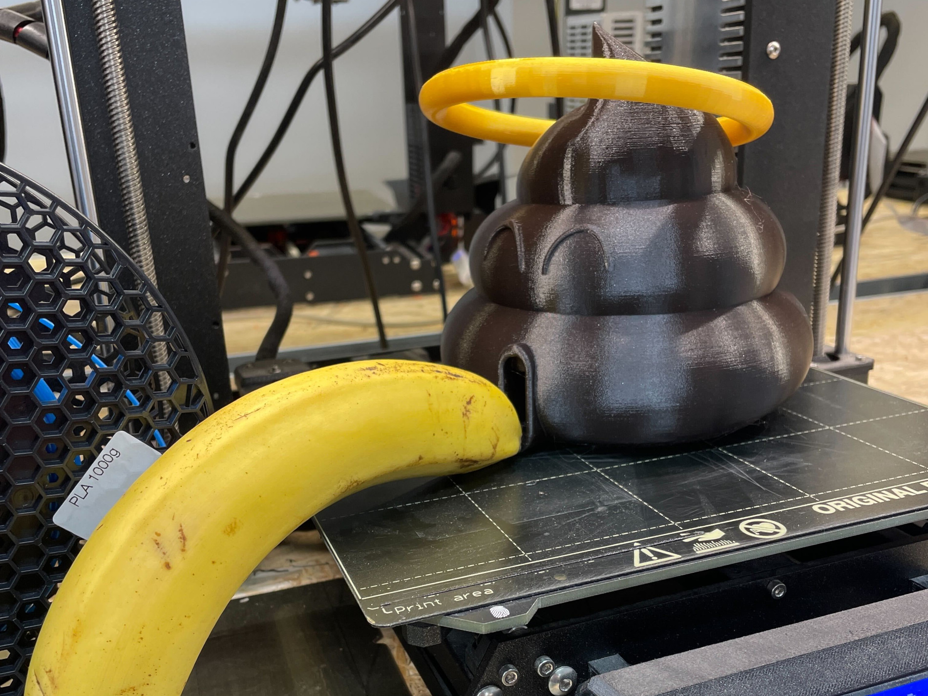 Holy Poop by wavexx | Download free STL model | Printables.com
