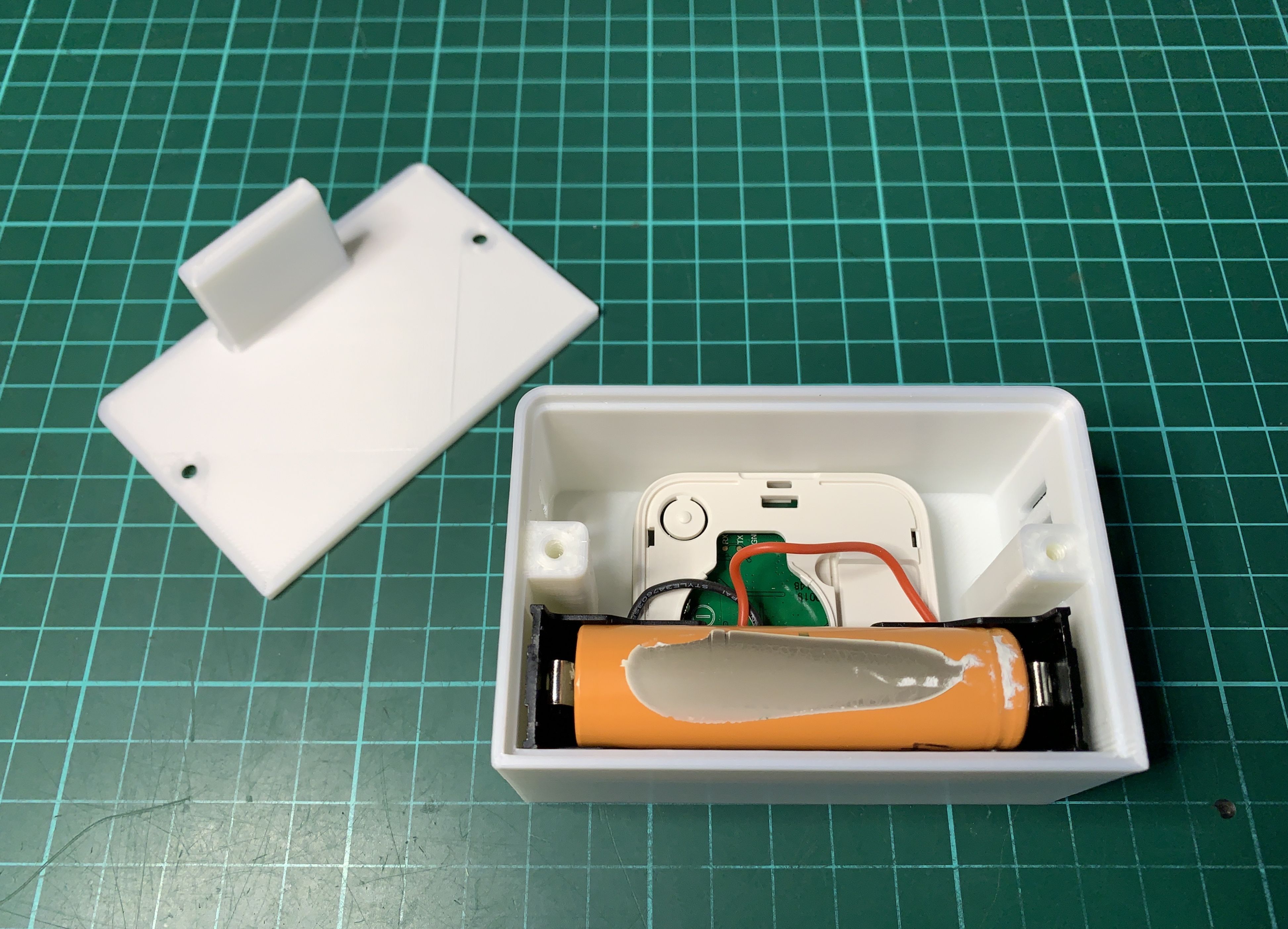 Govee H5101 Hygrometer Case by Wiseone | Download free STL model ...
