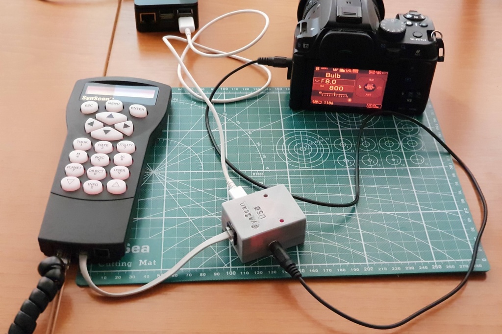 SynScan micro USB adapter and Camera control port by Roman Hujer | Download free STL model ...