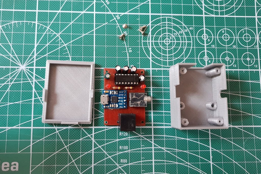 SynScan micro USB adapter and Camera control port by Roman Hujer | Download free STL model ...