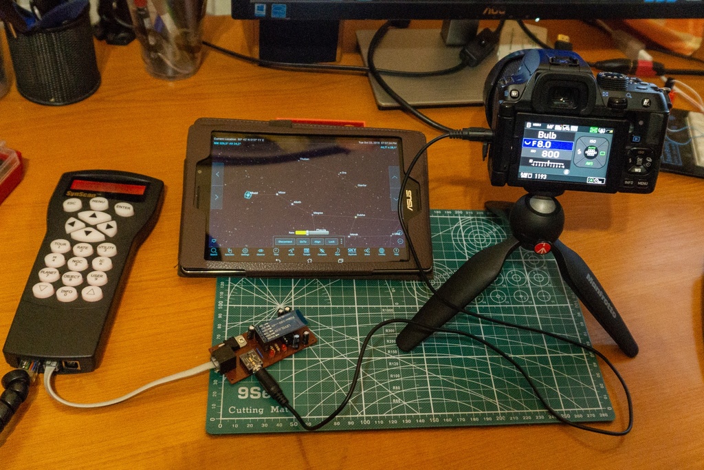 SynScan BT Adapter and Camera Control Port by Roman Hujer | Download free STL model | Printables.com