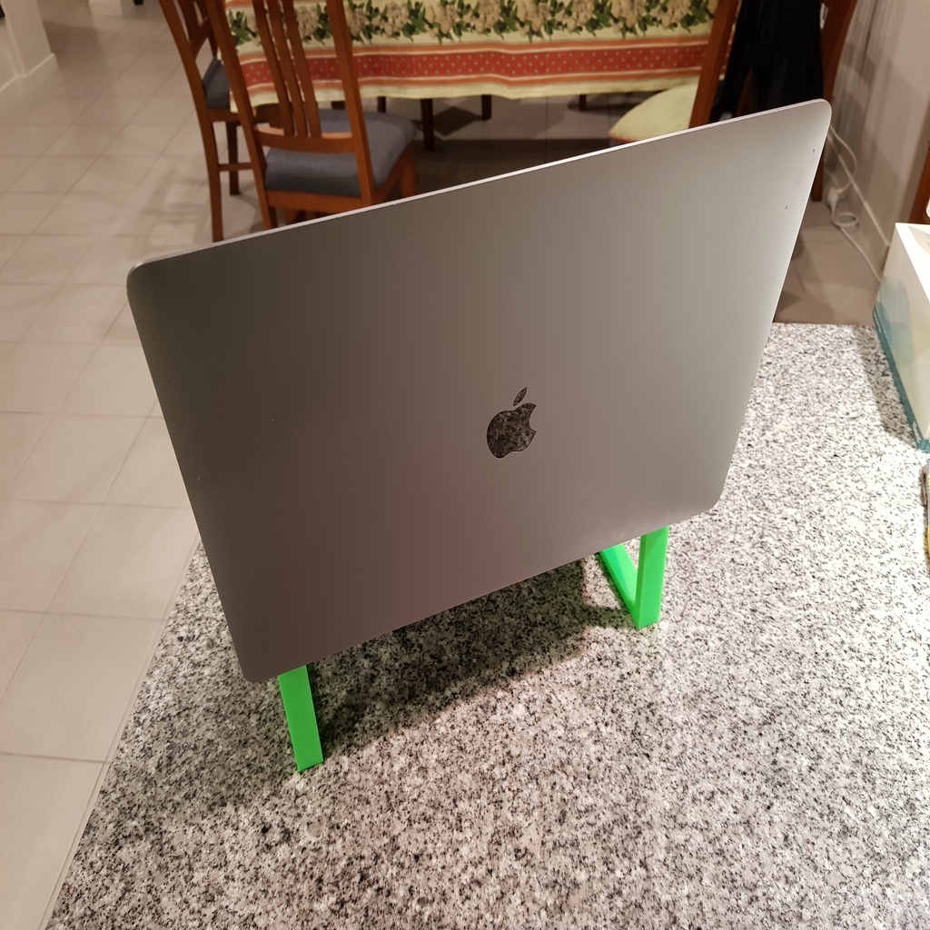 MacBook Pro 2018/2019 Laptop Stand by cq | Download free STL model ...