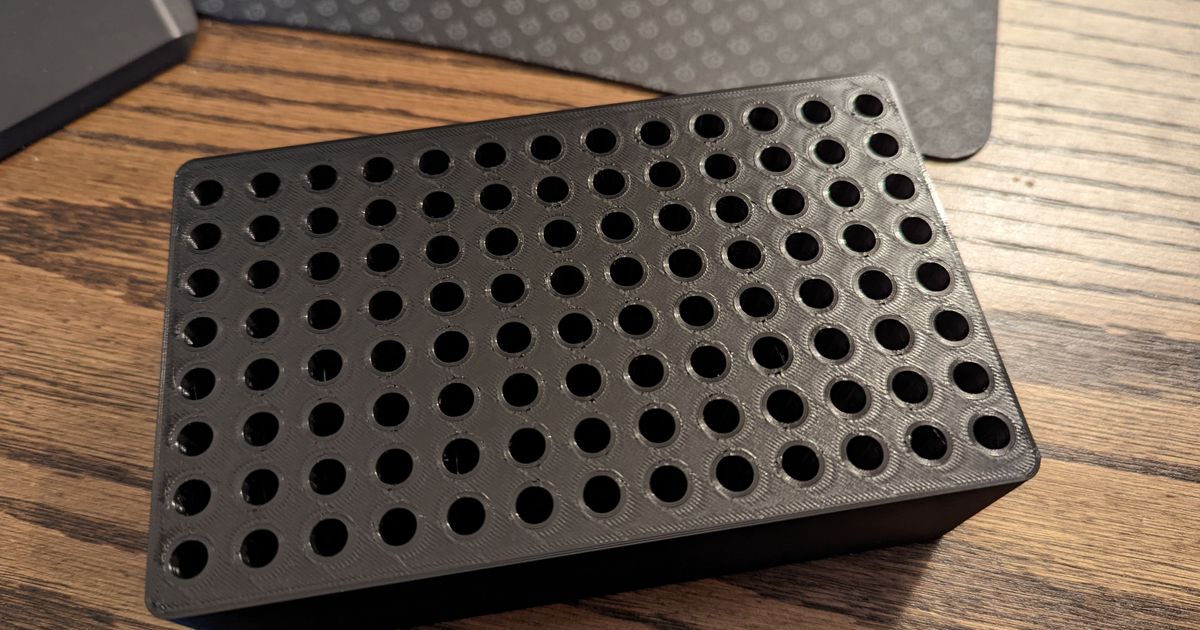 Block with holes by iridris | Download free STL model | Printables.com