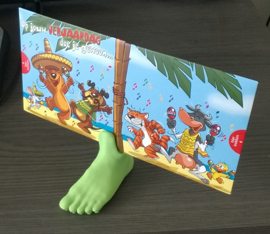 Card Feet by Quin | Download free STL model | Printables.com