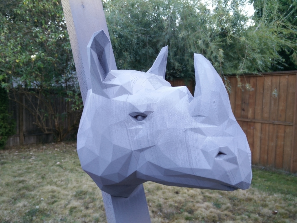 Low-Poly Rhino by UWcharlie1983 | Download free STL model | Printables.com