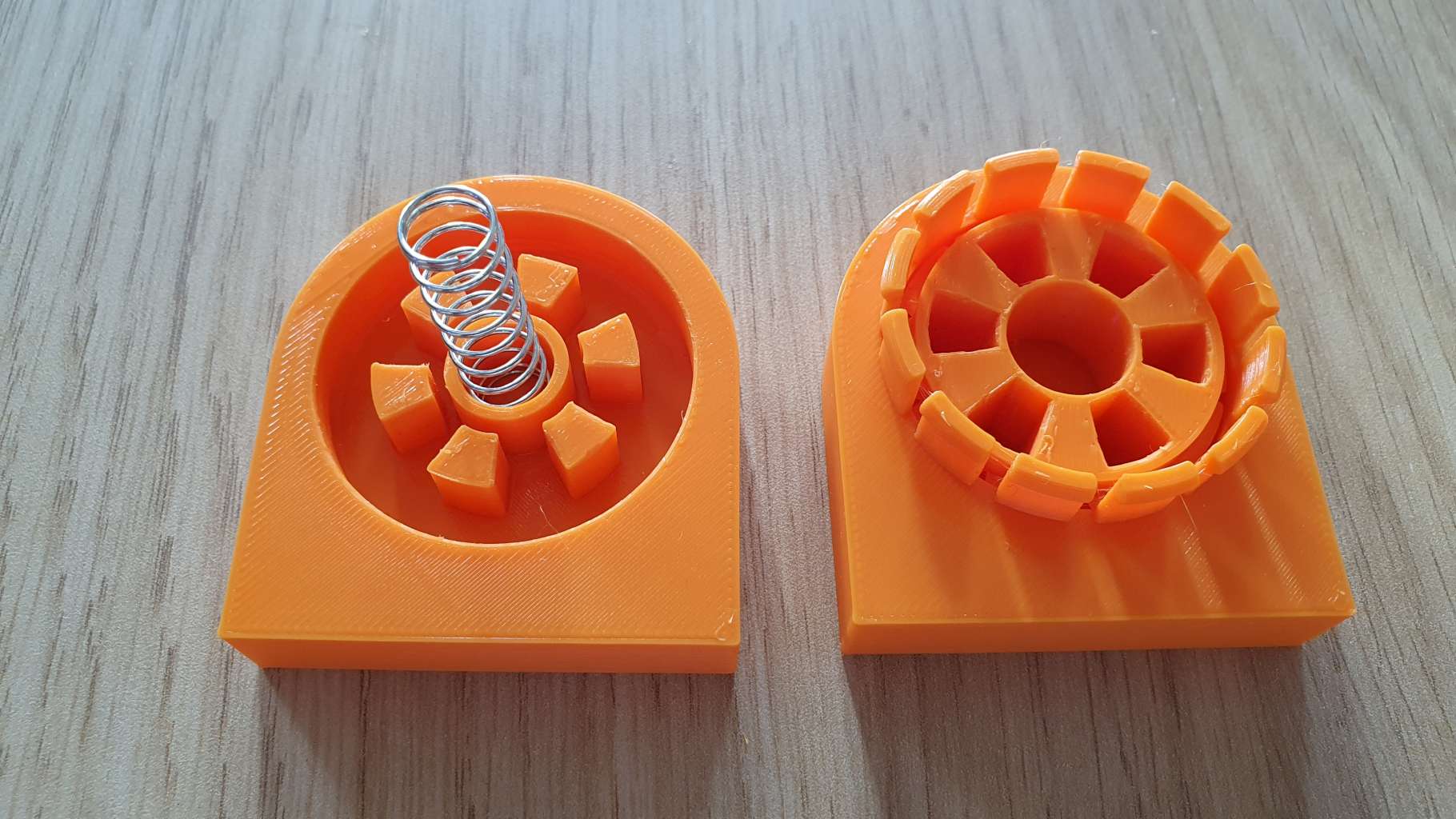 Push button unlock rotation von reivax | Kostenloses STL-Modell ...