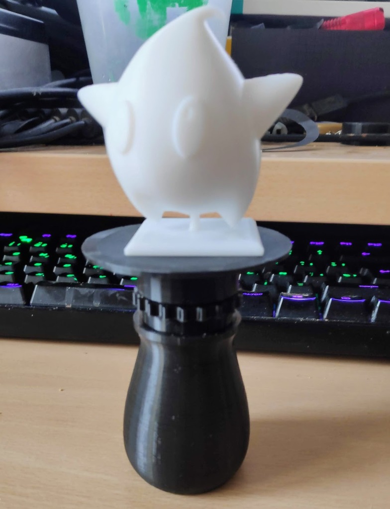 Bottle Cap for Big Miniatures - Printed Objets by Goyetus | Download ...