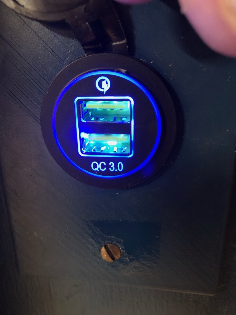 USB Port Panel by nickvan | Download free STL model | Printables.com