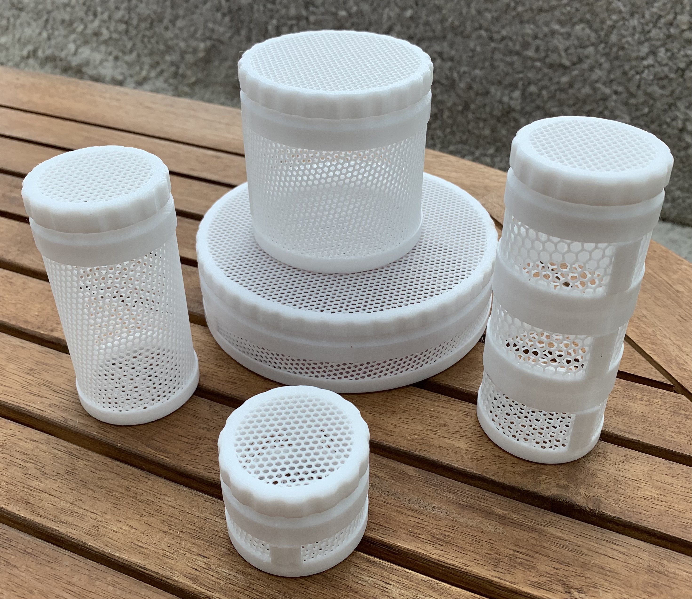 Parametric Mesh Container by Jeggo | Download free STL model ...