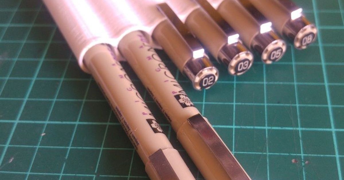 Sakura Pigma Micron Pen Holder by Hazel | Download free STL model ...