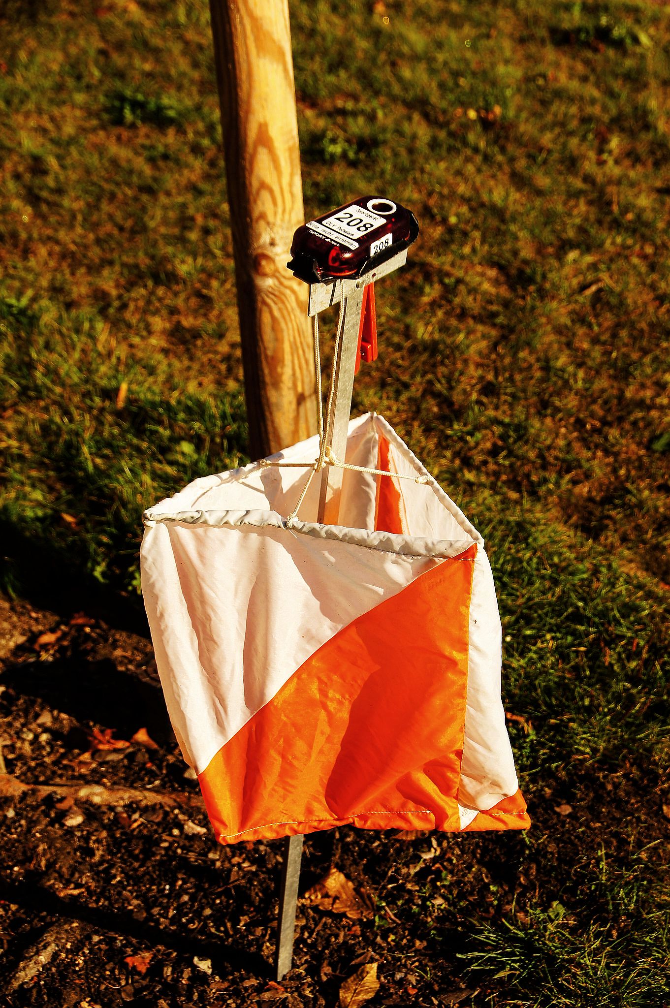 Orienteering Control Point / Orientierungslauf Posten by Jeraco ...