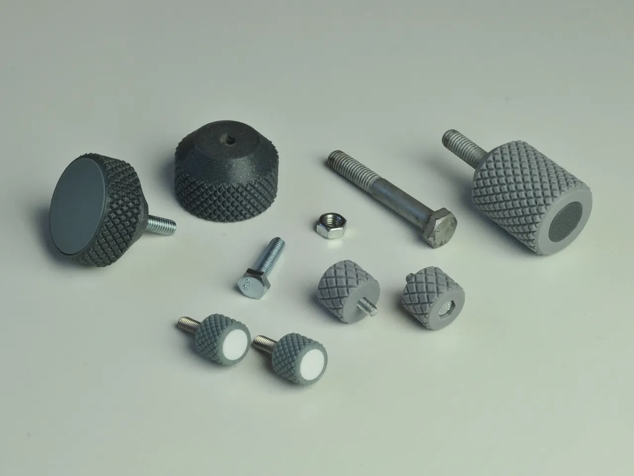 Knurled knobs generator by franpoli | Download free STL model ...
