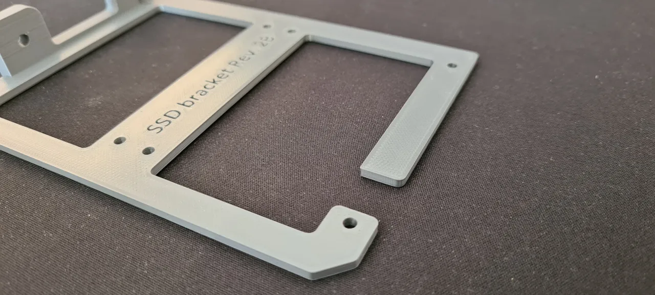 Microserver Gen8 SSD bracket (4xSSD) by Noekkk | Download free STL ...