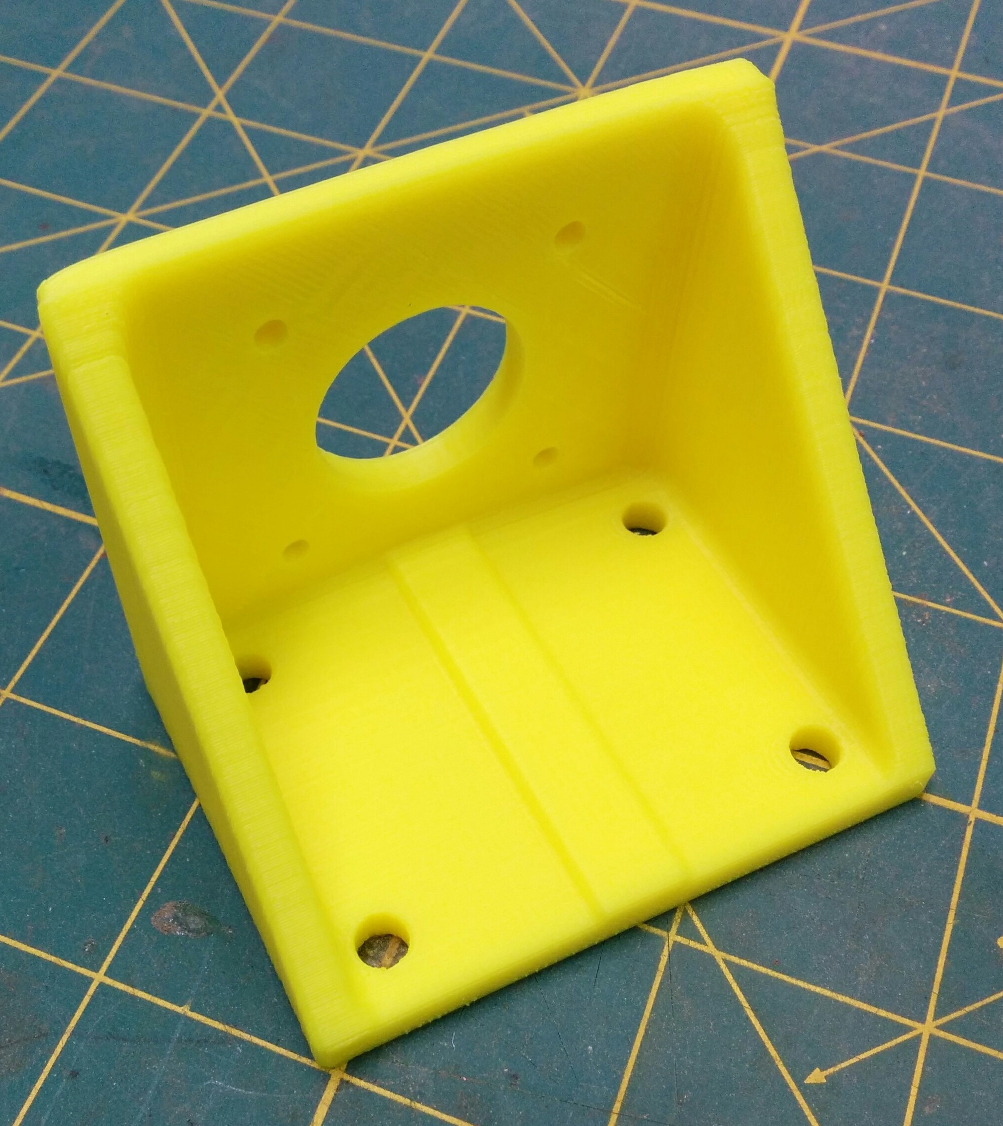 Y-Axis Motor Mount, improved by Andy Forsberg | Download free STL model ...