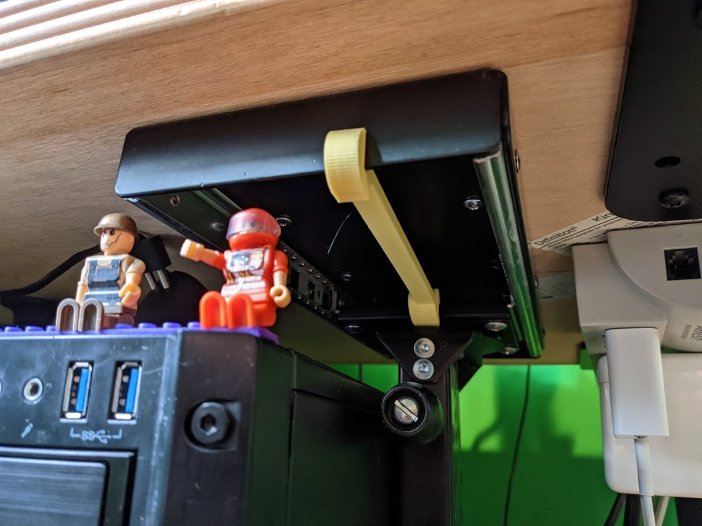 sliding CPU holder locking brace by andersje | Download free STL model ...