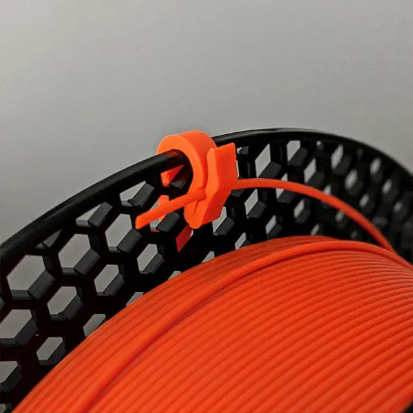 Small Universal Filament Clip by six | Download free STL model ...