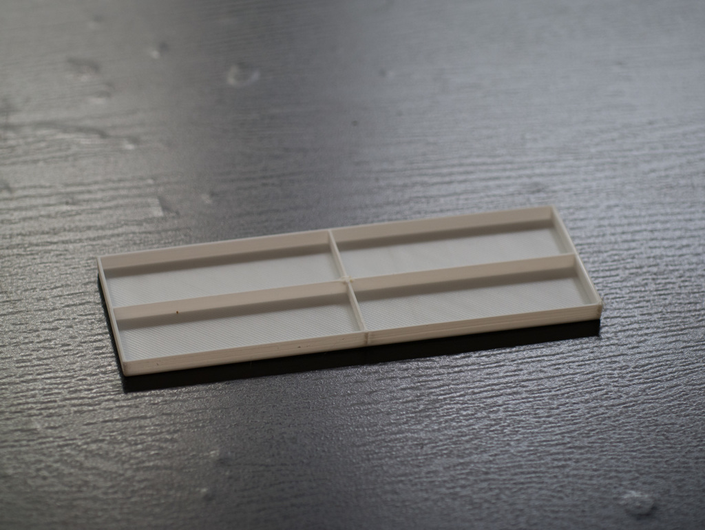 Plastic parts tray resistor sorter v2 by llite | Download free STL ...