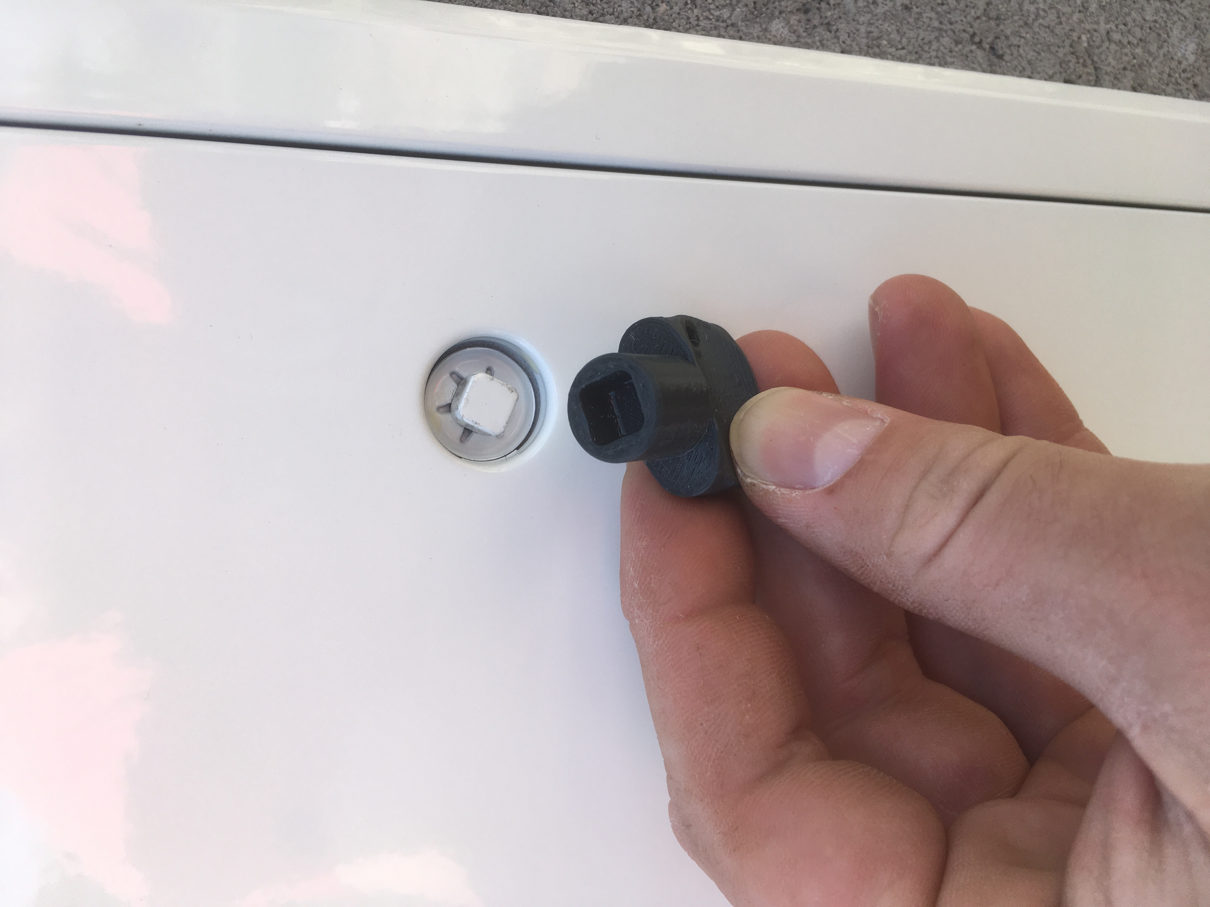 Klička revizních dvířek by dawe | Download free STL model | Printables.com