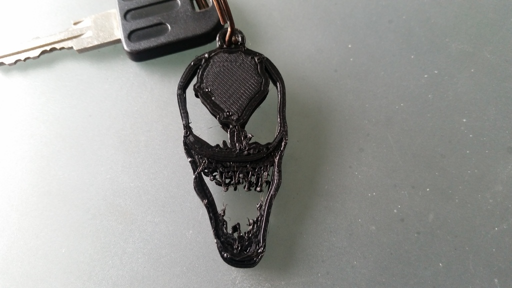 Keychain Venom Minimal by Extraball | Download free STL model ...