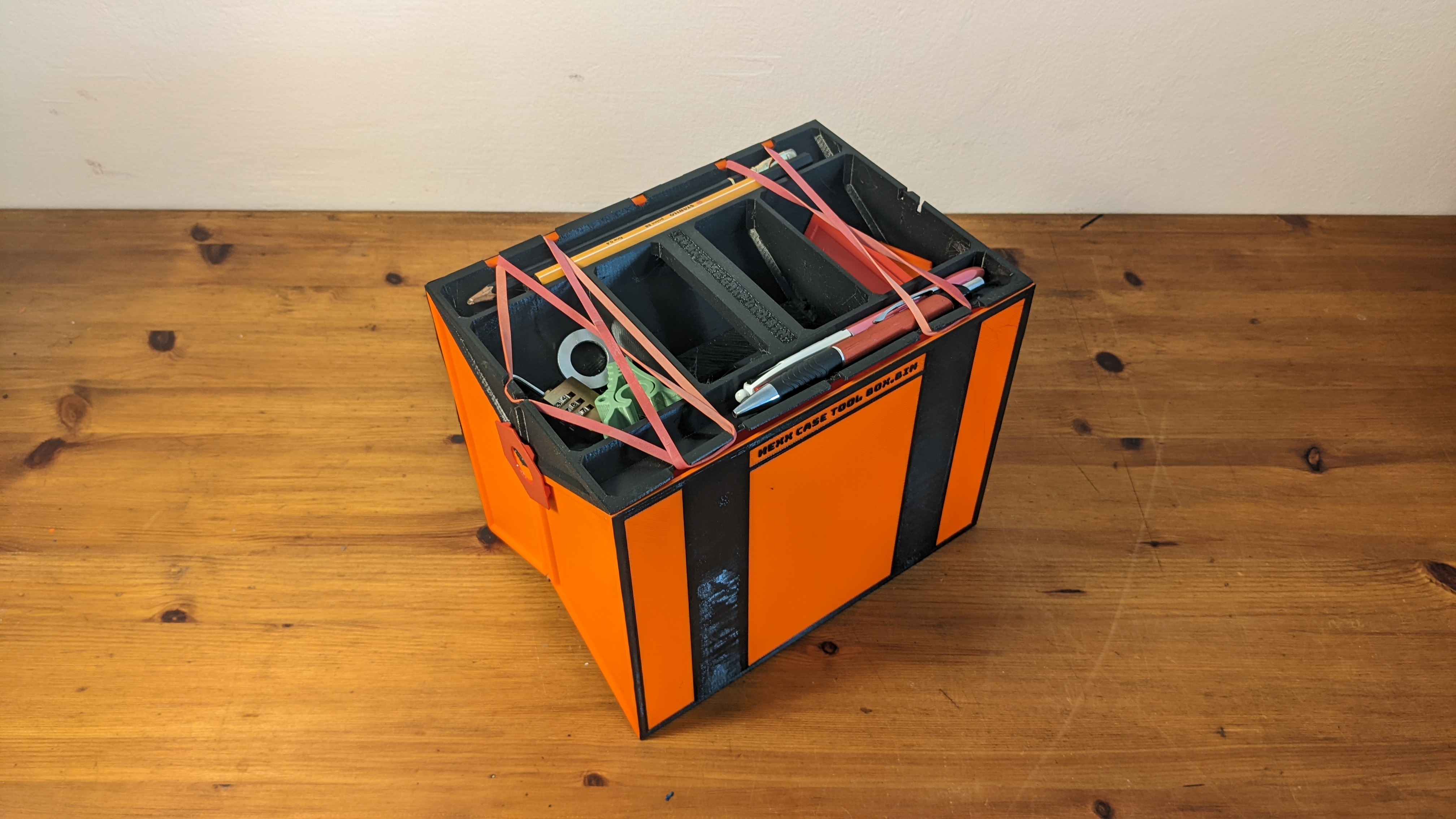 Hexx Case Grip Lid by Davie.BIN | Download free STL model | Printables.com