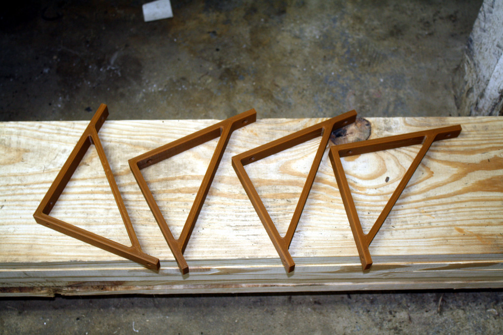 Basic Shelf Bracket by rebeltaz | Download free STL model | Printables.com