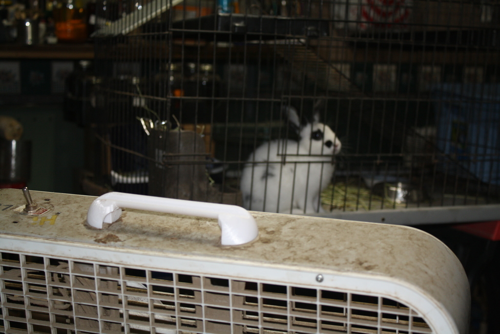 Box Fan Repalcement Handle by rebeltaz | Download free STL model ...