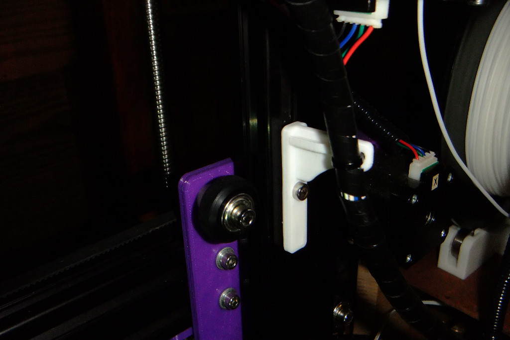 Zip Tie Bracket for 20mm T-Slot Frame by rebeltaz | Download free STL ...