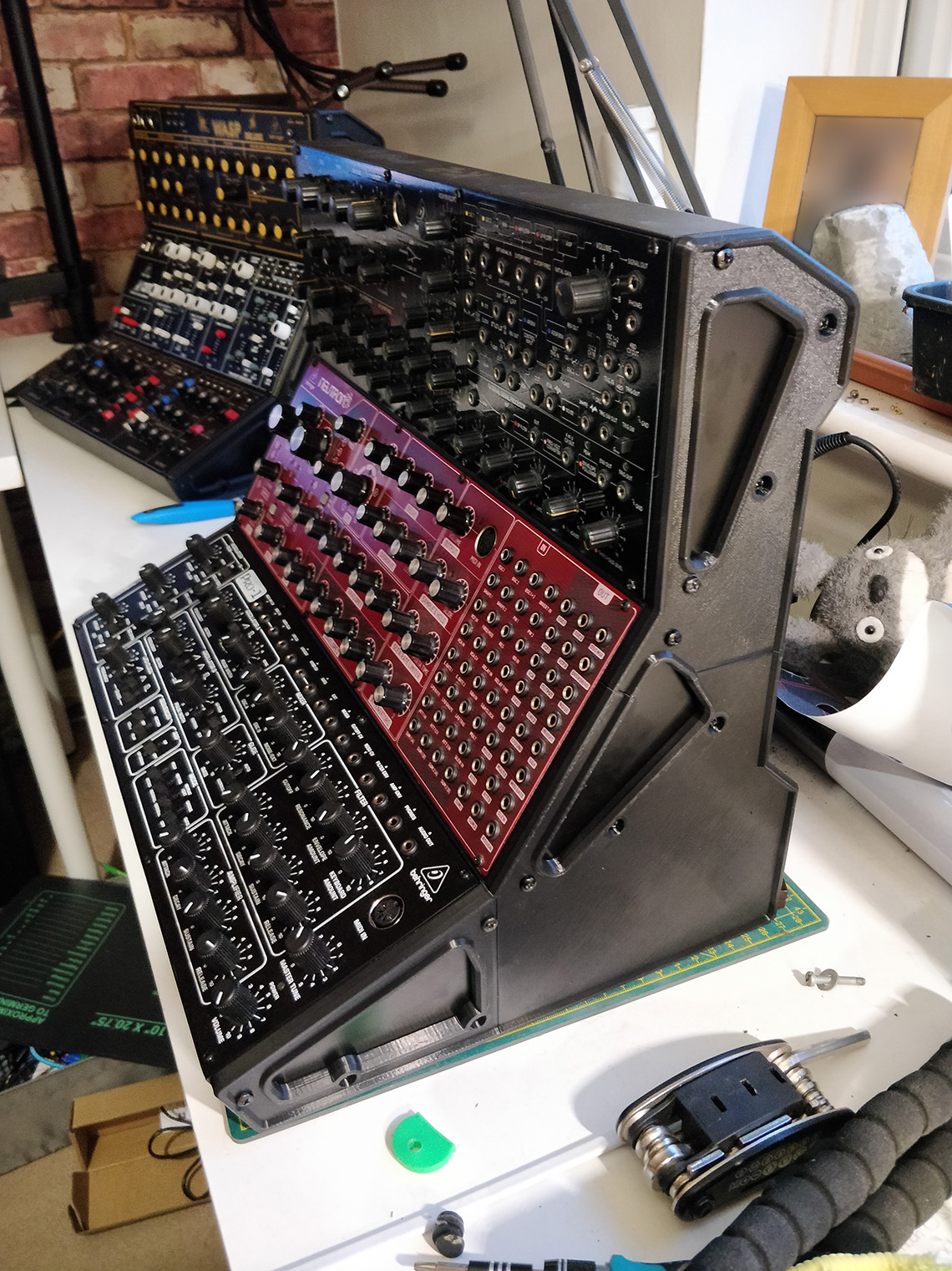 3-Tier Behringer-style Synth Stand by robstinylife | Download free STL ...