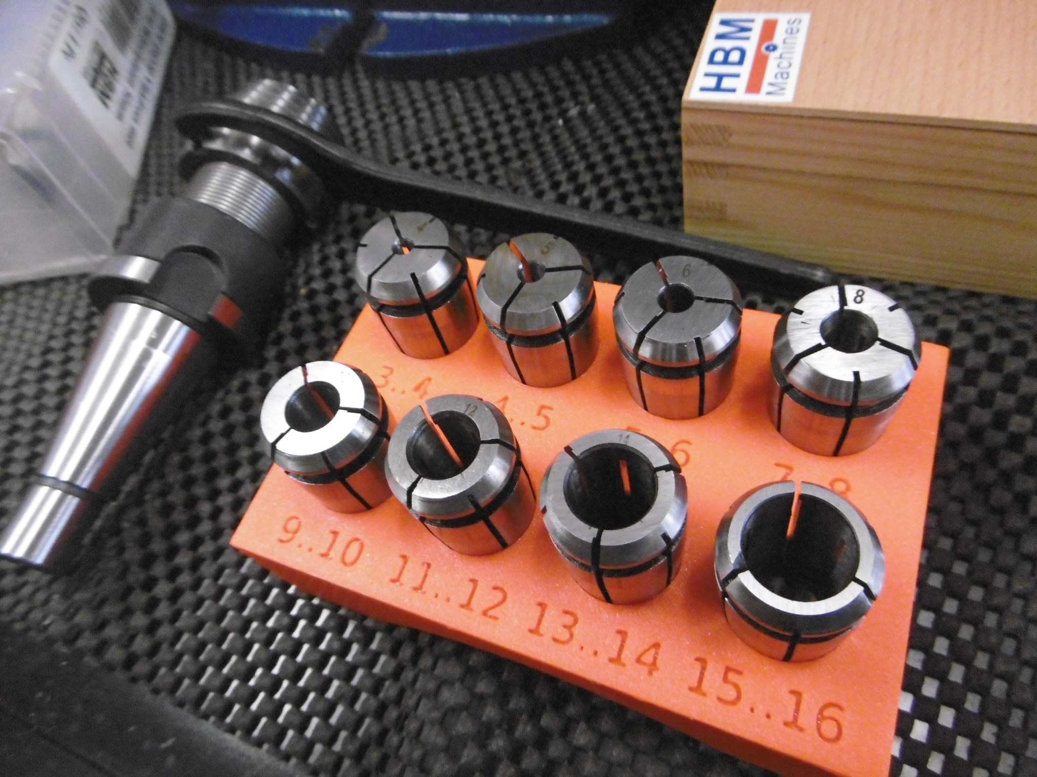 ER collet rack (parametric) 20 mm ER, 4 mm, 5, 6, 8, 10, 12, 13, 16 mm ...