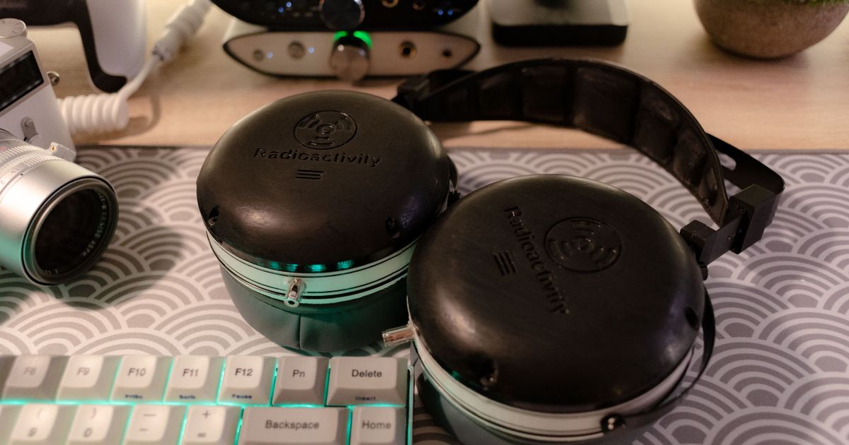 Monolith M1060 Close back mod by iElectronCloud | Download free STL ...