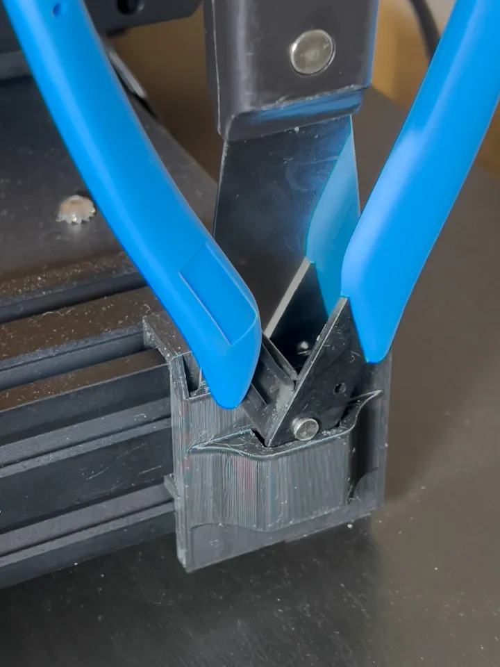 Ender 3 v2 Tool holder (updated 7/16/2022) by 3dprintingmonkey ...