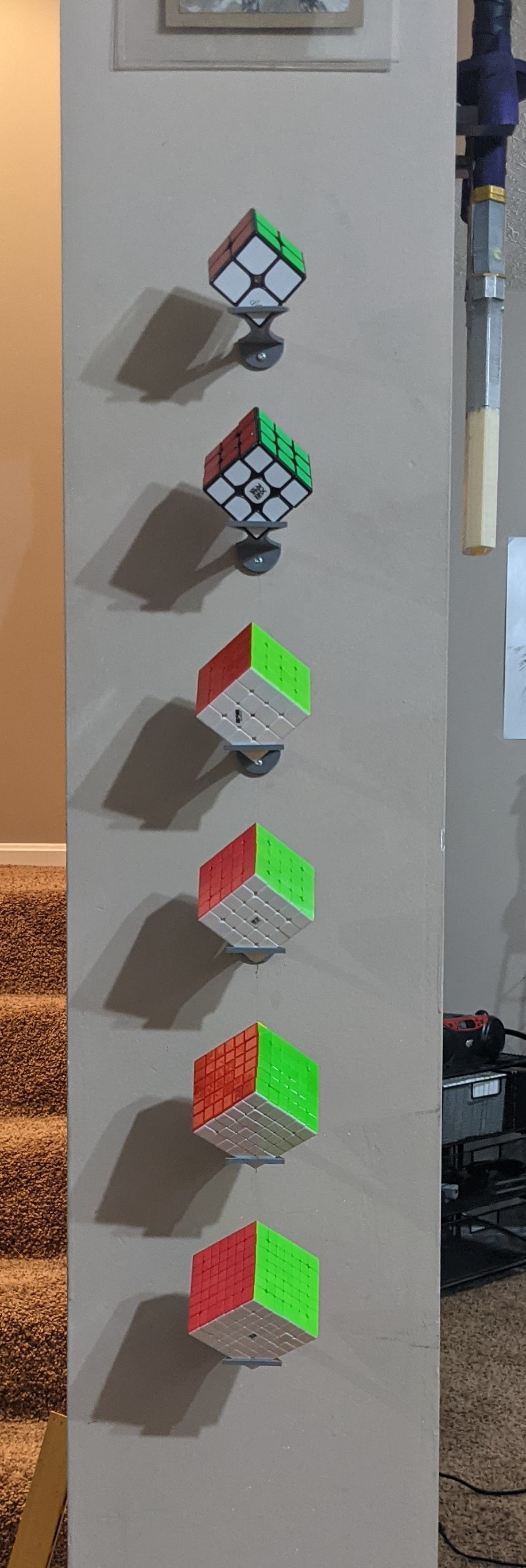 Rubik's Cube Wall Stand by Relaw | Download free STL model | Printables.com