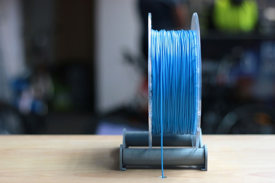 Filament Spool Stand with Rollers on Bearings V2.0 by Majsterkowo ...