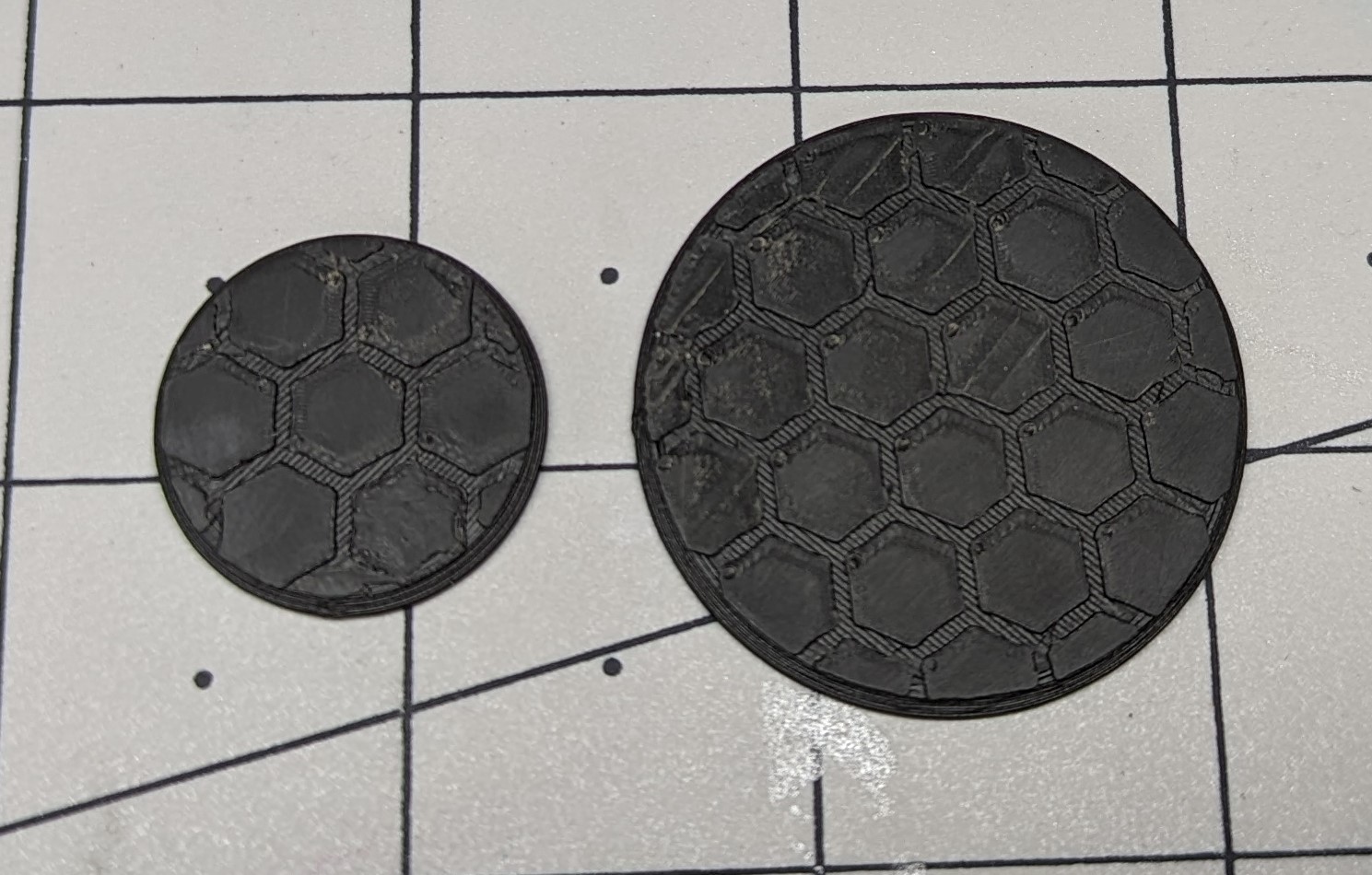 Hex Bases for Miniatures by Fragmented | Download free STL model ...