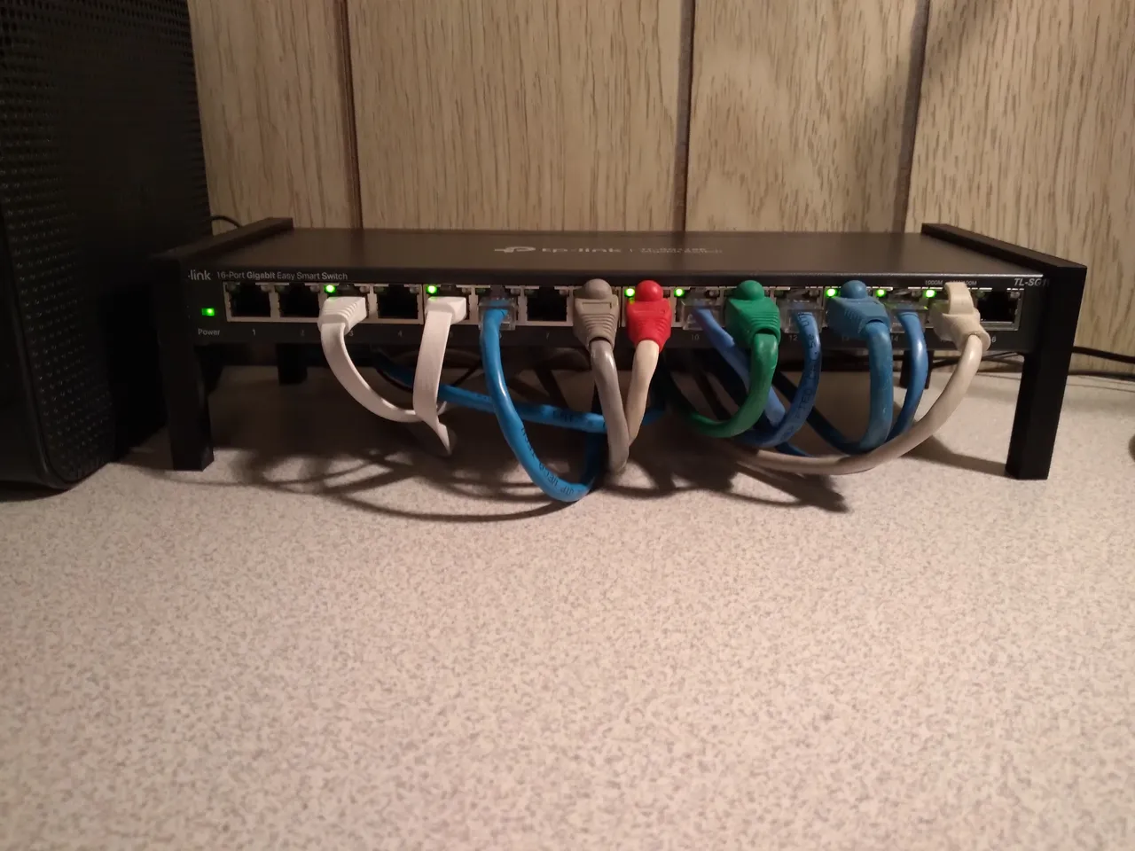 Tp Link Gb Switch stands by MadP 3D | Download free STL model ...