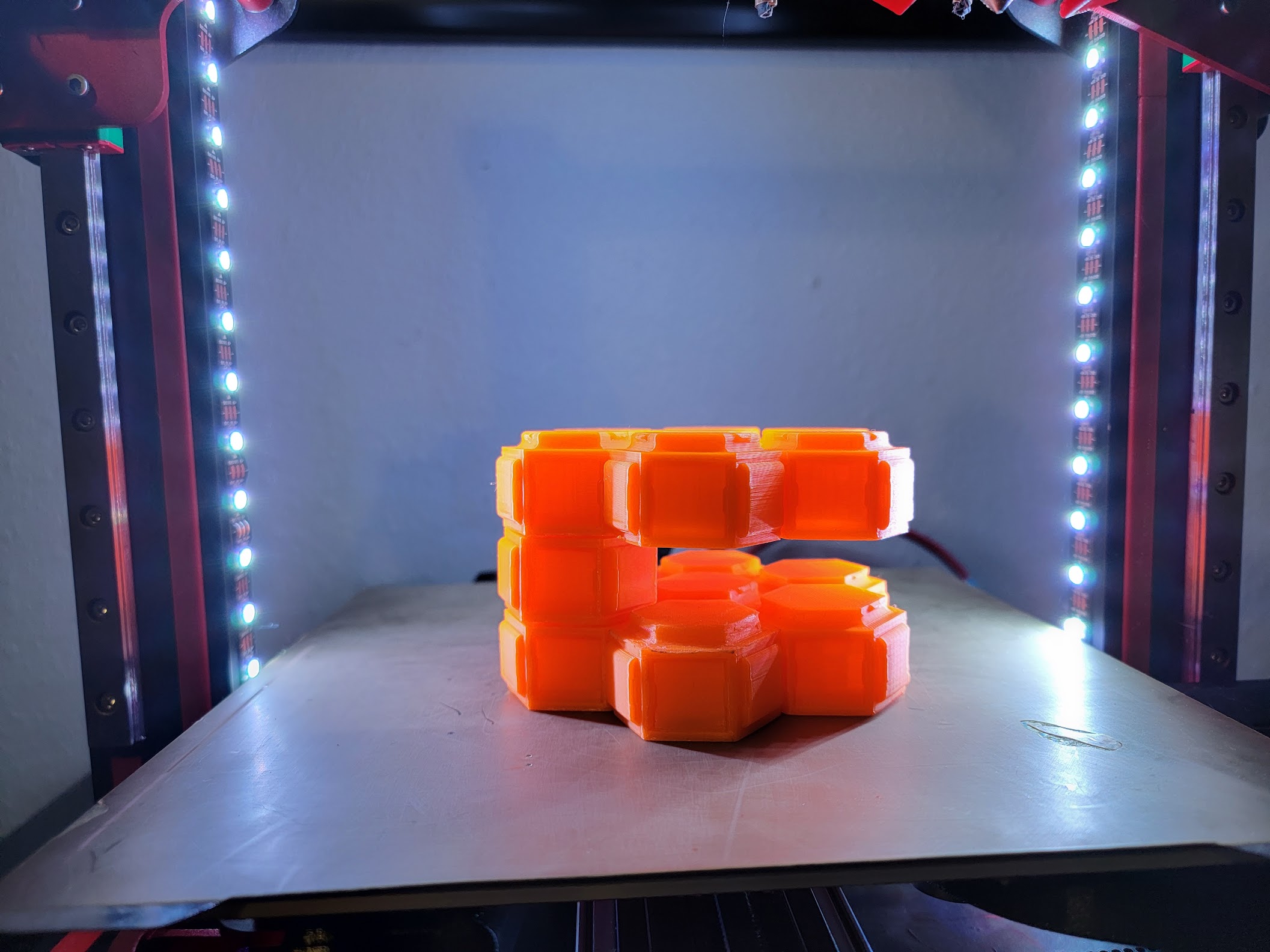 Snappy Hex - Click-lock Modular Hexagons by Jdsfighter | Download free ...