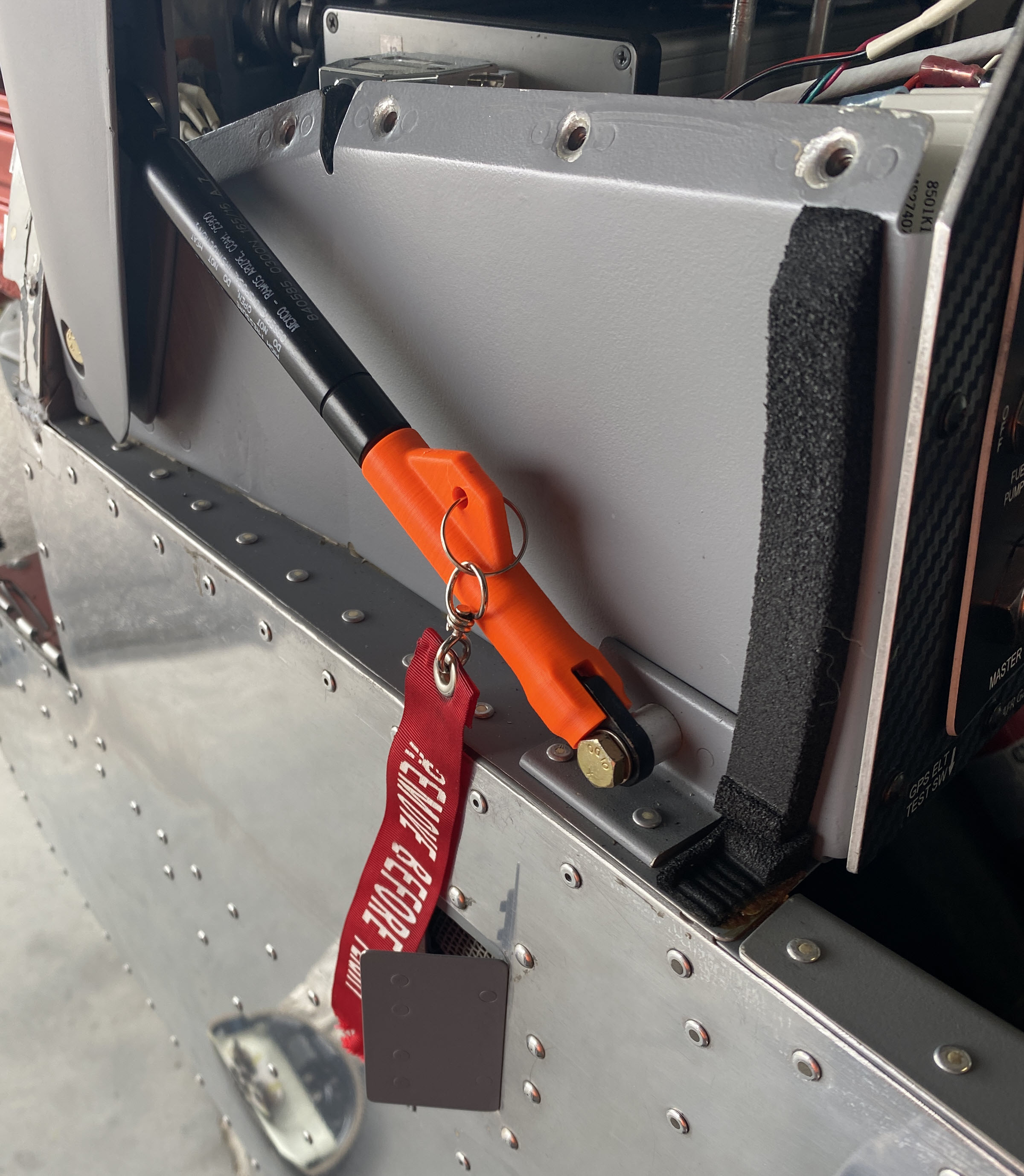 Van's Aircraft Open Canopy Lock by JS_SunnyFlorida | Download free STL ...