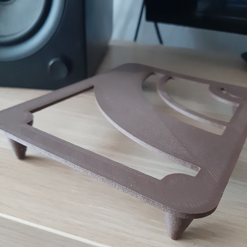Speaker Angled Tabletop Stand by David Relich | Download free STL model ...