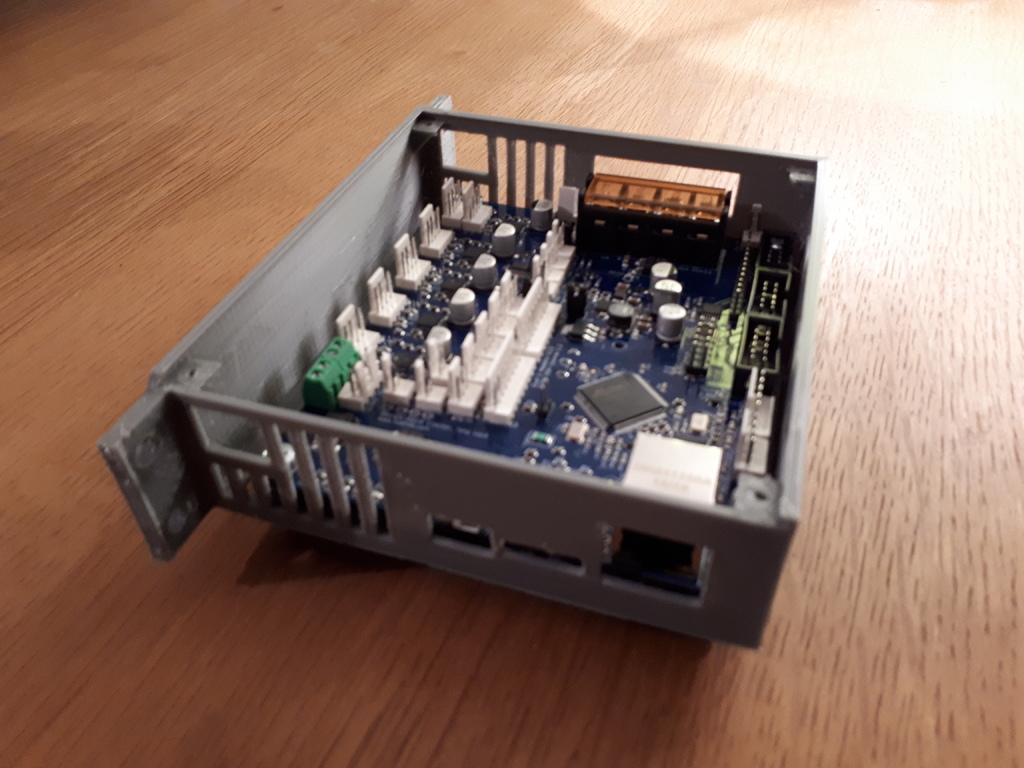 Duet 2 Maestro AM8 2040 Enclosure by MegaAndy | Download free STL model ...