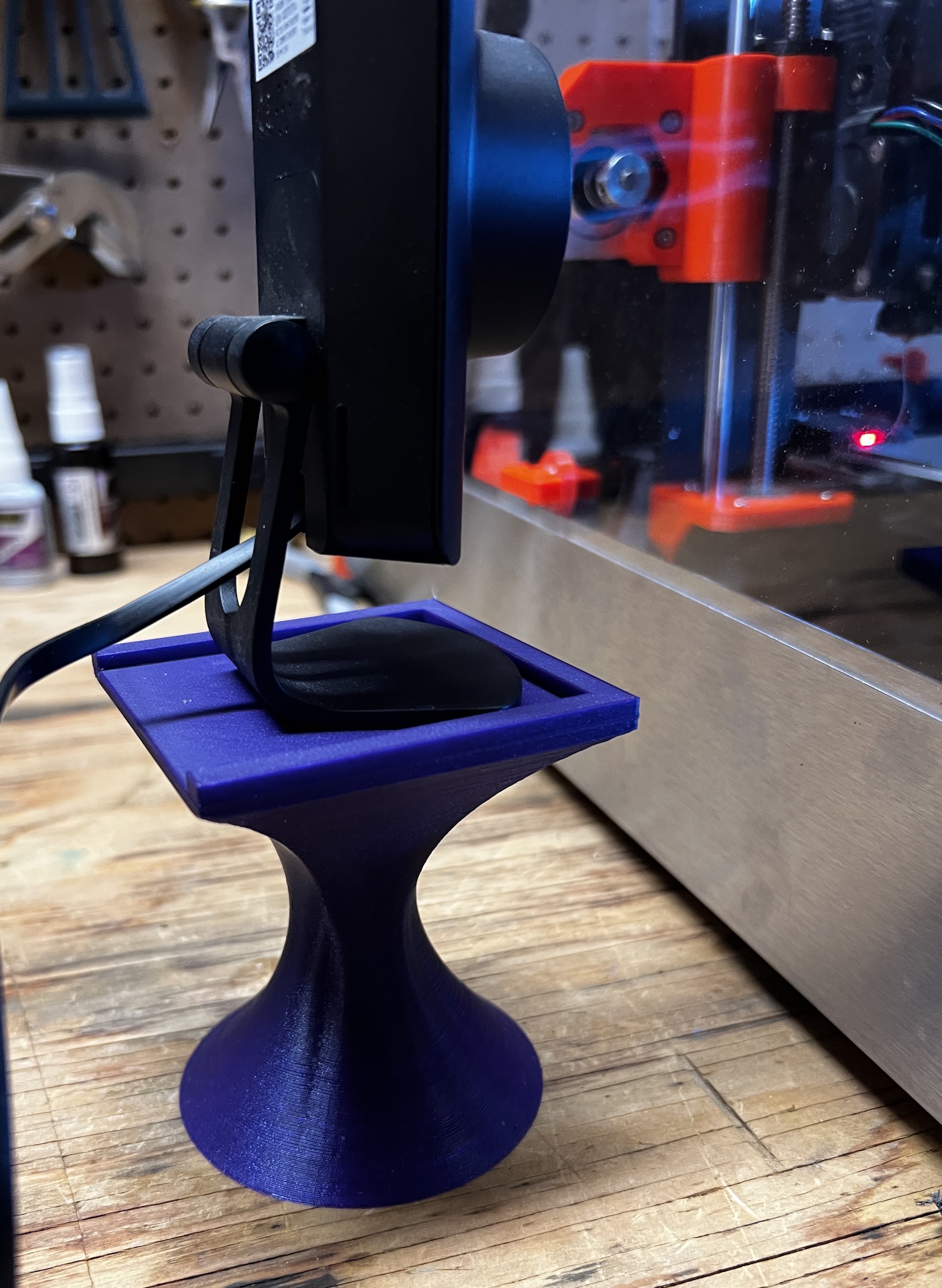 Stand for webcam por EngMike | Descargar modelo STL gratuito ...