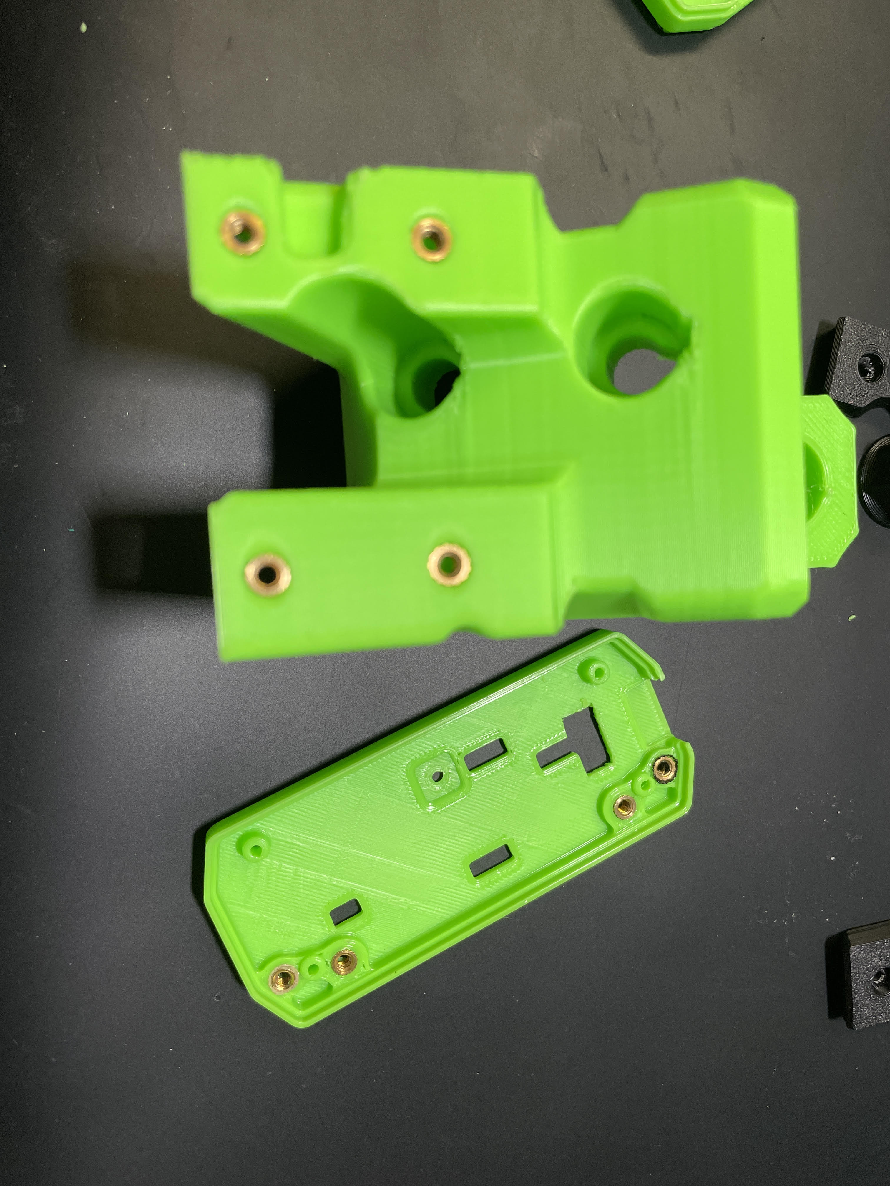 Mini Display mount V-MINION by 3DP-MAMSIH | Download free STL model ...