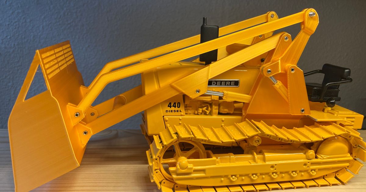 John Deere 440 Crawler Front End Loader Mechanism by Skidder | Download ...