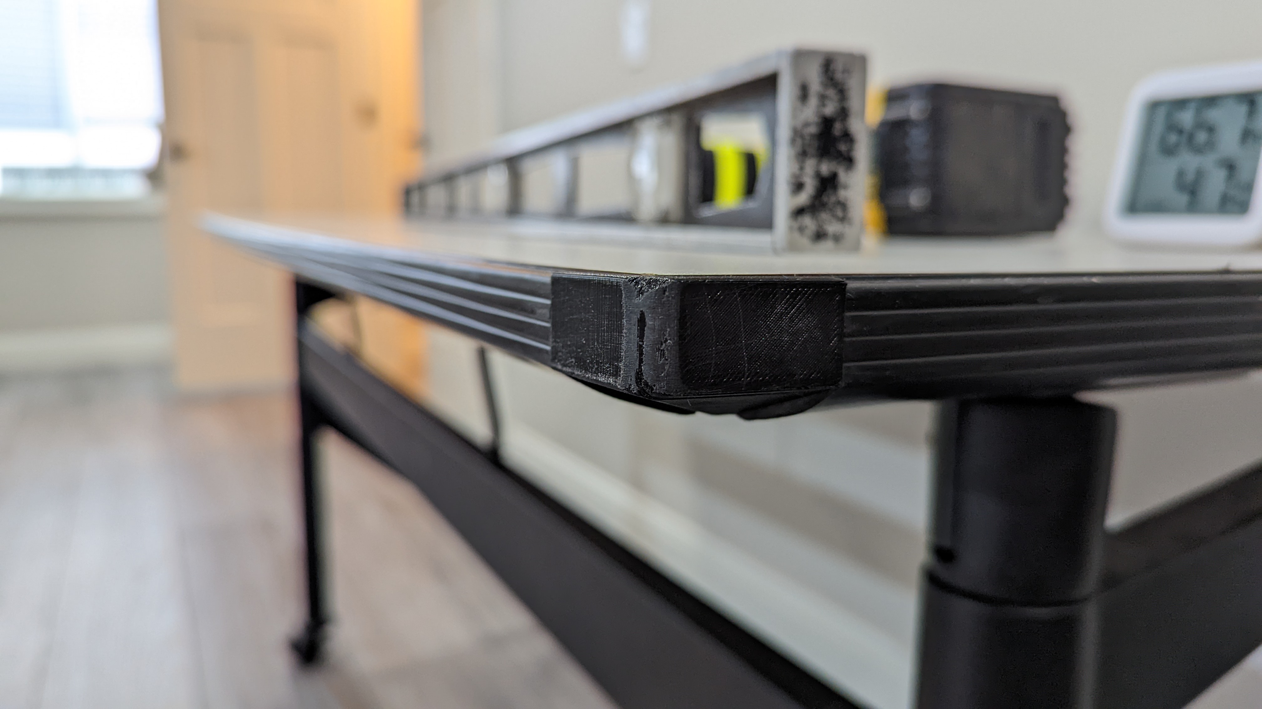 T-Molding Table Corner by QCJ3 | Download free STL model | Printables.com