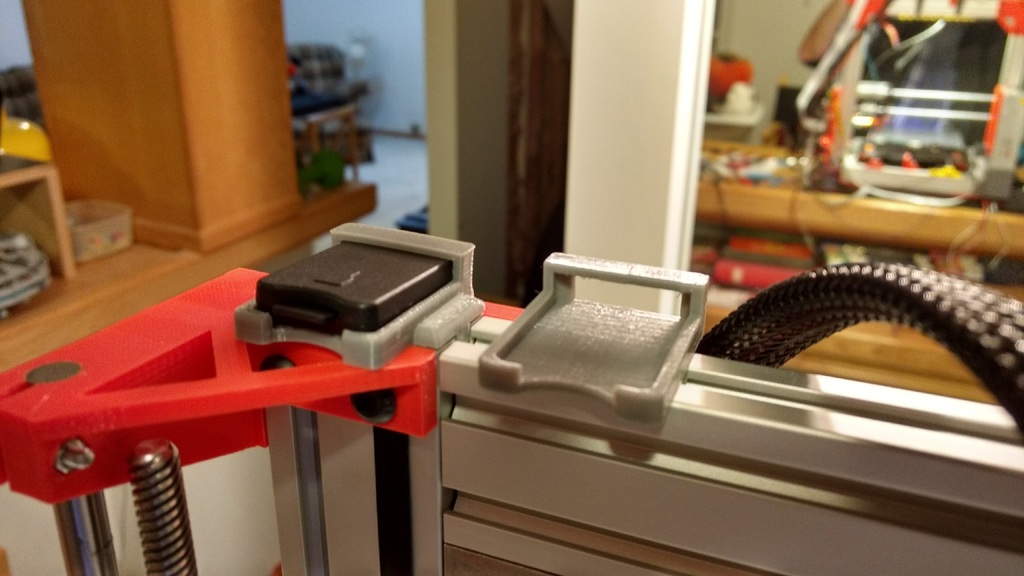 MicroSD Extender Mount for 2040 Extruded Aluminum by PUDDLEFIST ...